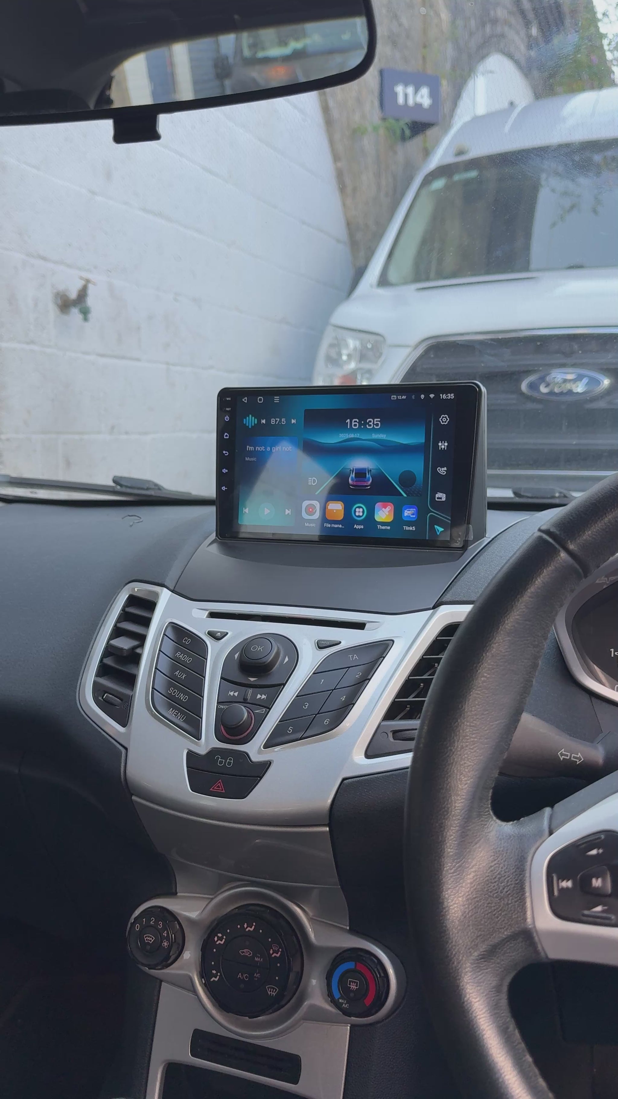 Ford Fiesta | 2009-2016 | Android Screen– Vehicle Multimedia Systems