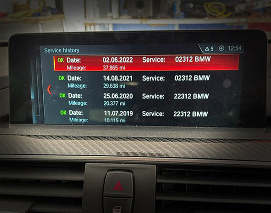Service History Update – Vehicle Multimedia Systems