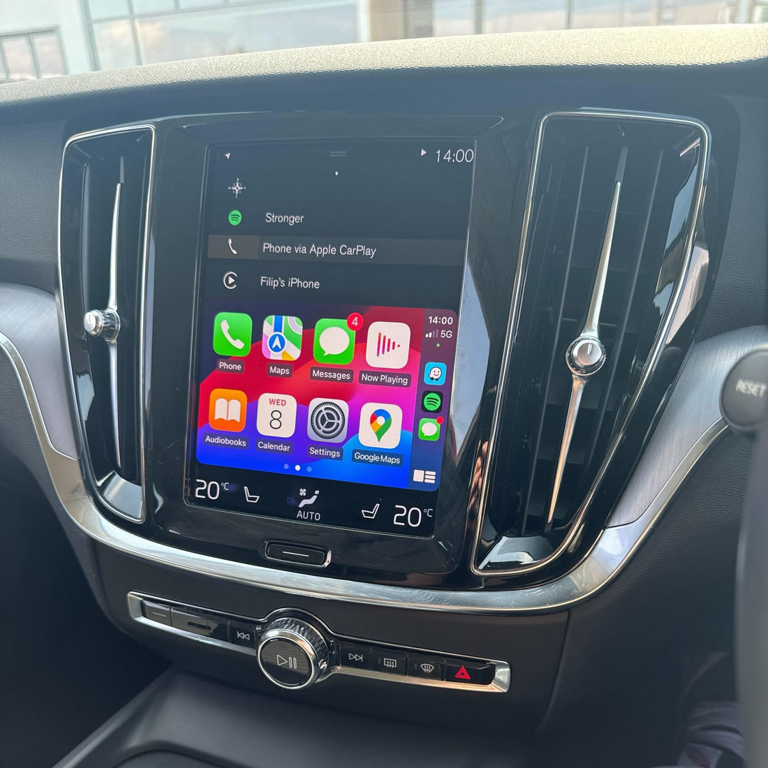 Volvo | Wireless Carplay Box– Vehicle Multimedia Systems